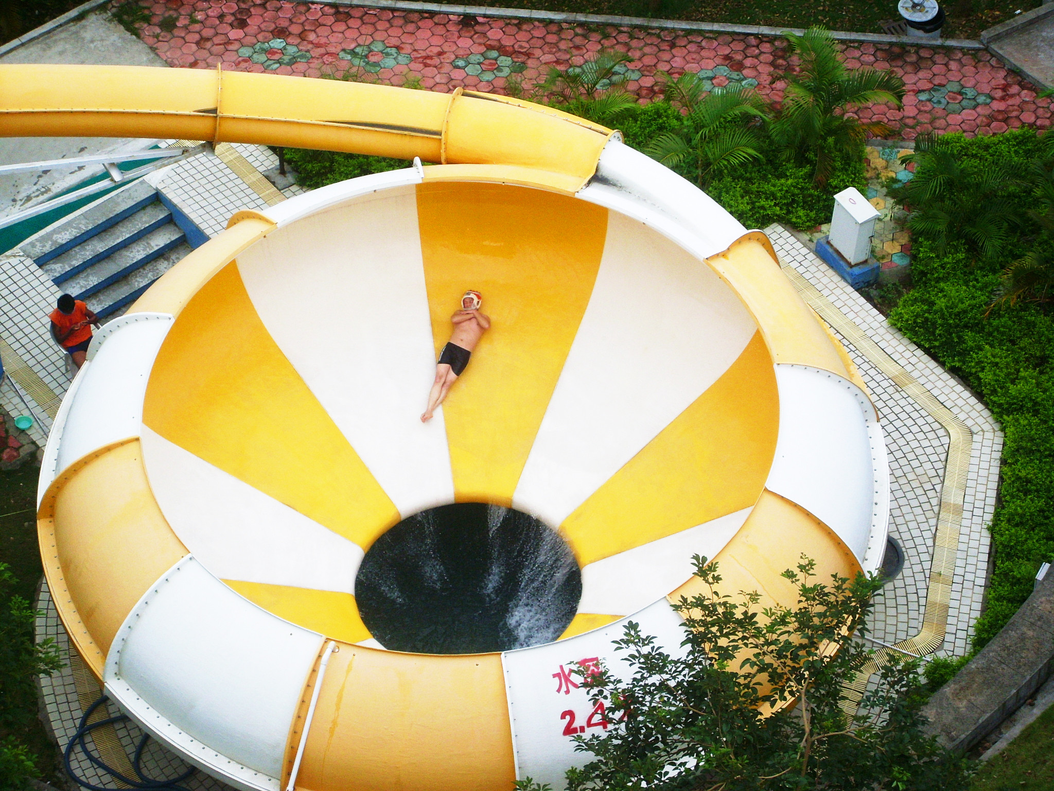 Kustom Water Slides Ruang Bowl Water Slide Slide Fiberglass Air untuk ...